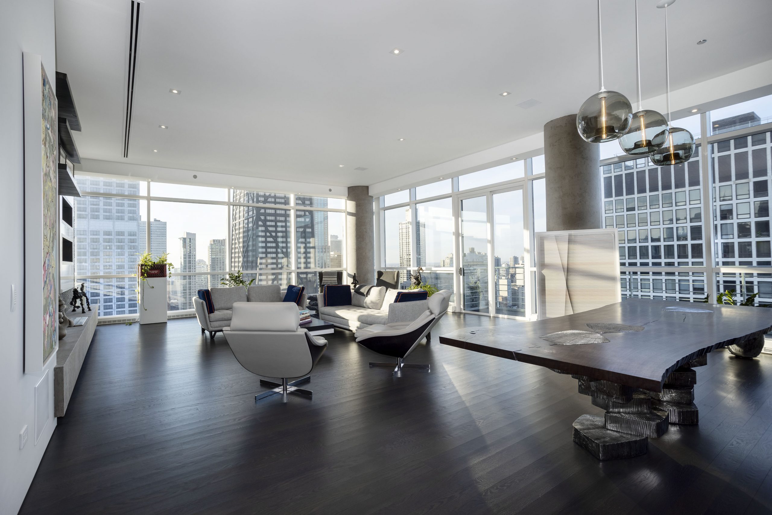 250 E Pearson #3502 - Debra Dobbs | The Dobbs Group